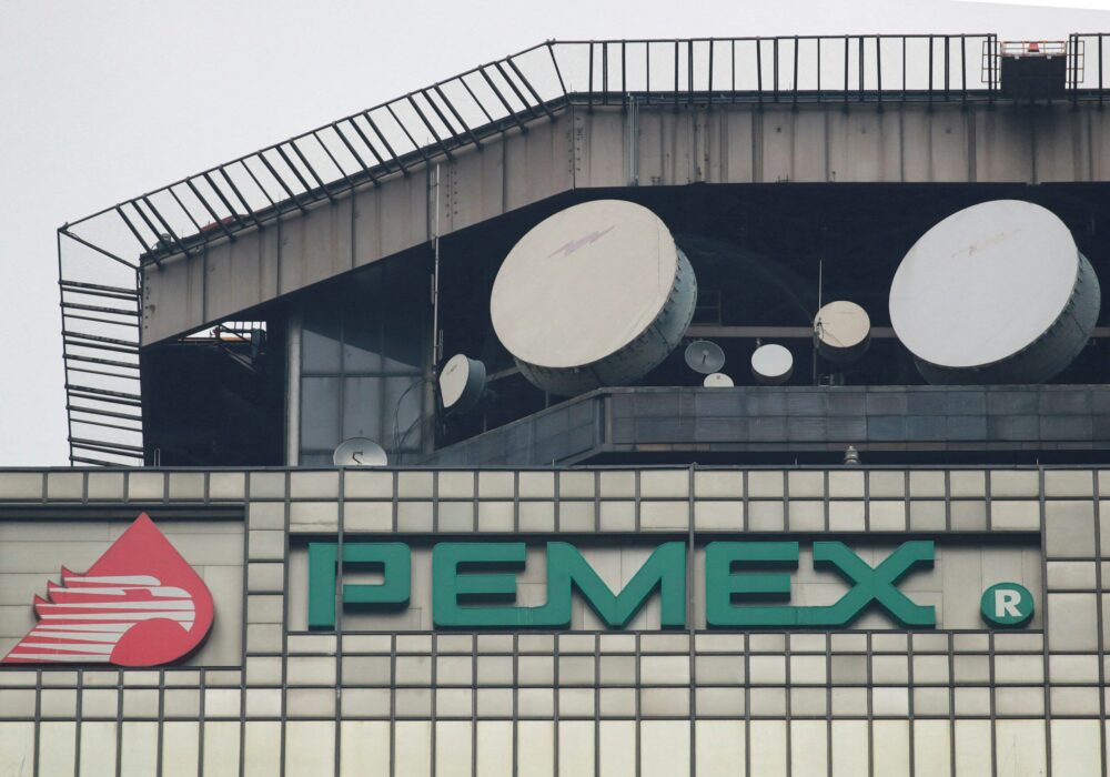 Mexico president's 'dream' Pemex refinery hits another delay | Reuters Best